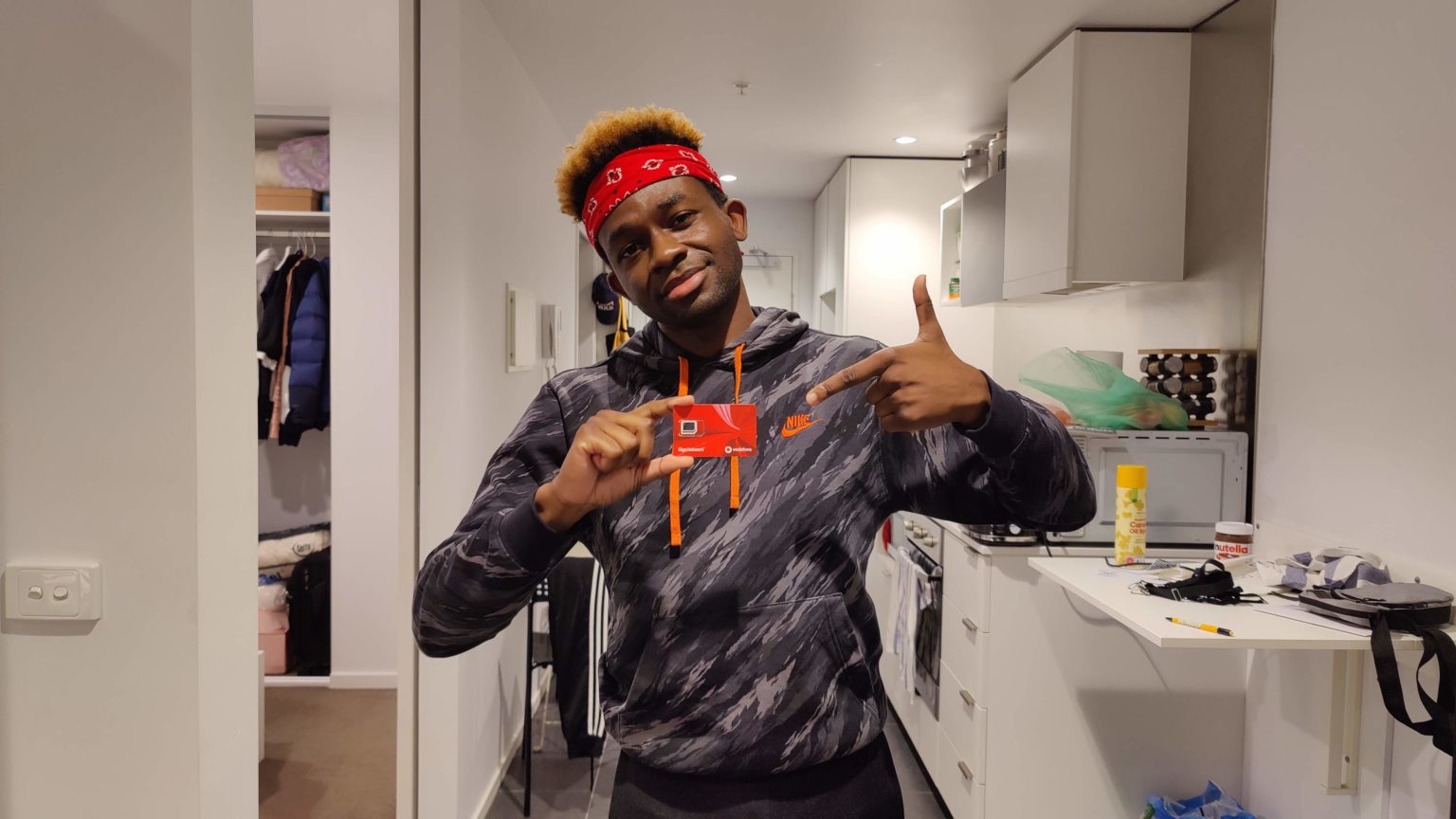 Rome-Fiumicino Airport (FCO) SIM Card Buying Guide – Phone Travel Wiz